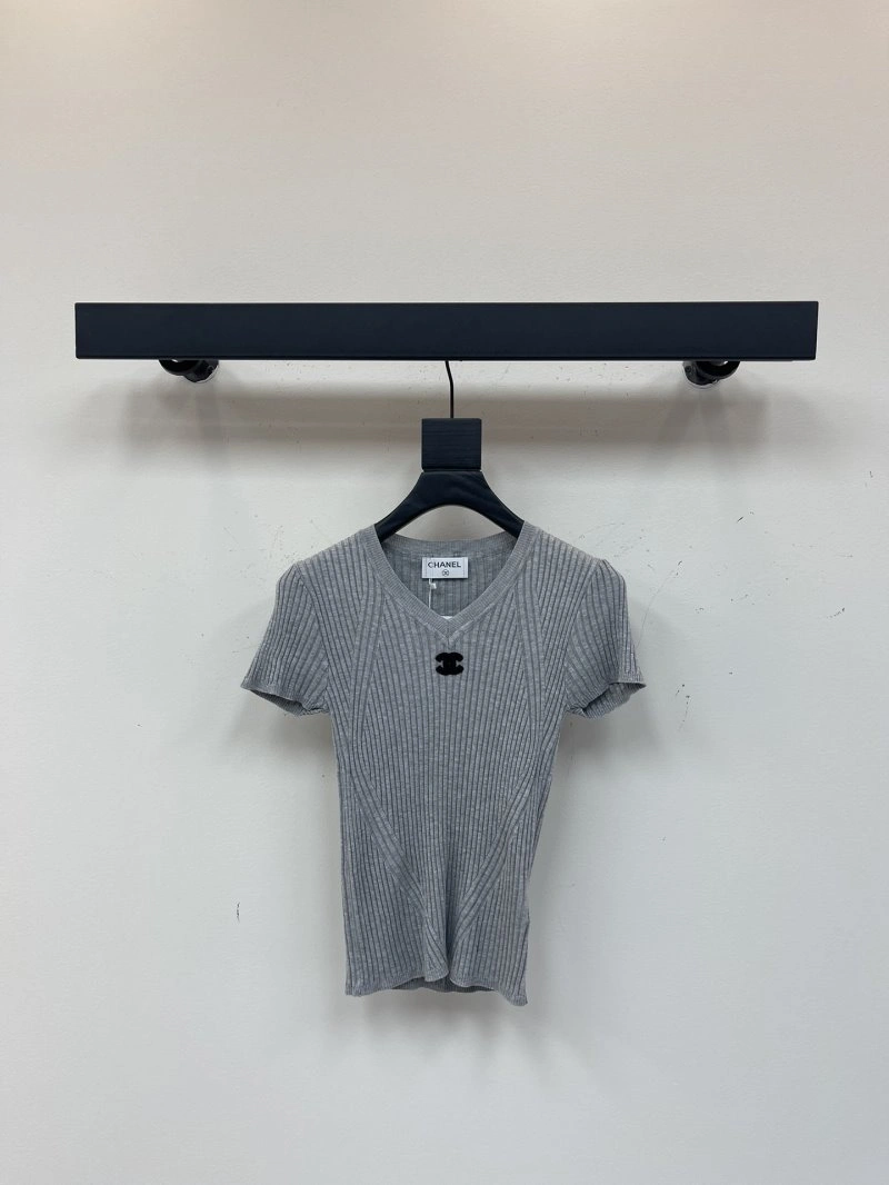 Top mirror Chanel T-Shirts