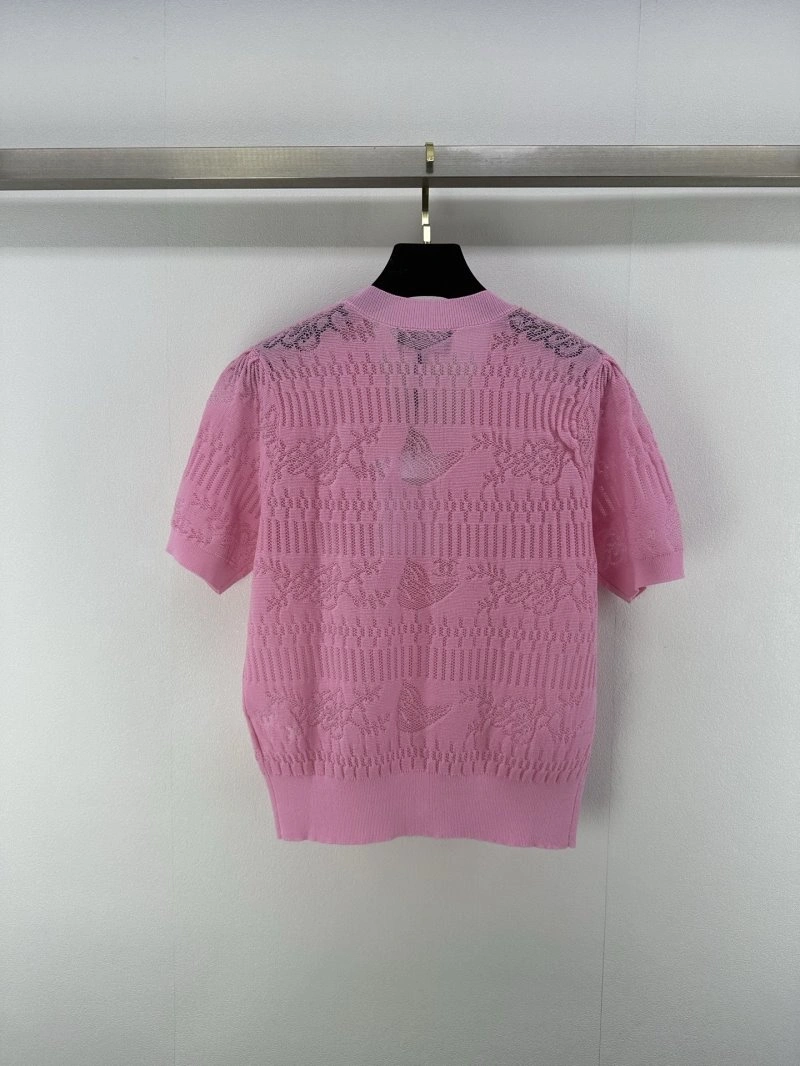 Legit Chanel T-Shirts