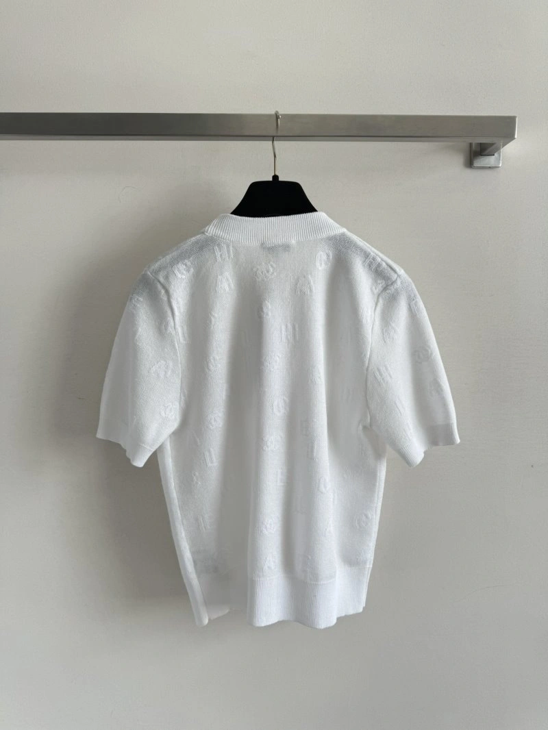 Bargain Chanel T-Shirts