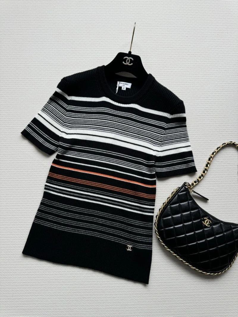 Legit Chanel T-Shirts