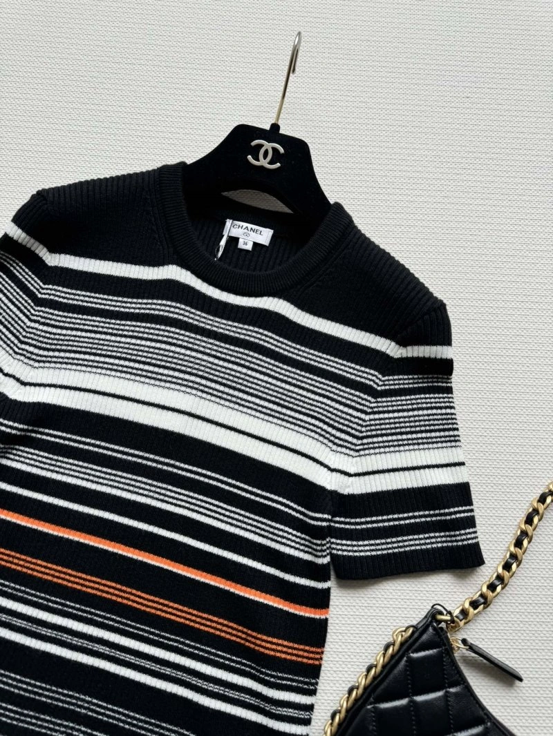 Legit Chanel T-Shirts