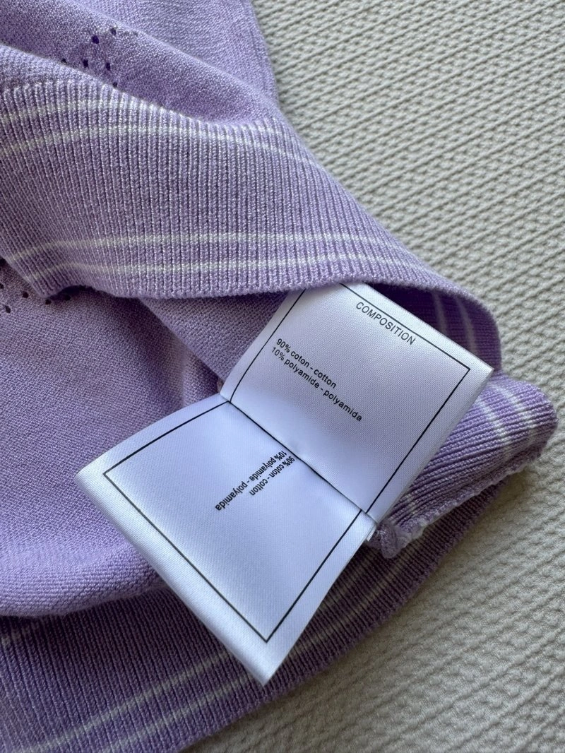 Exact replica Chanel T-Shirts