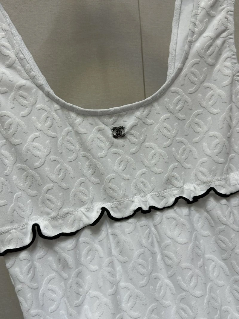 Discounted Chanel T-Shirts