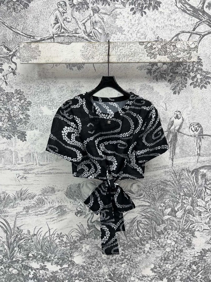Cut-rate Chanel T-Shirts