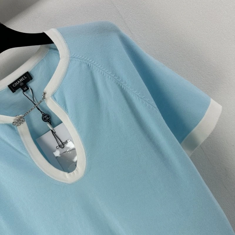 Low-cost Chanel T-Shirts