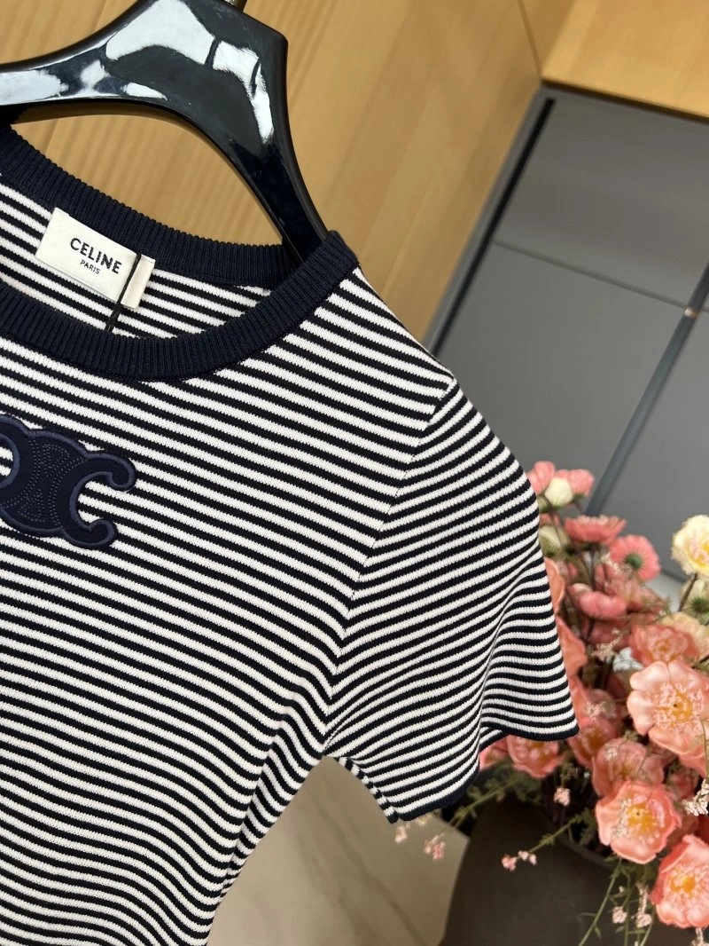 Accurate model Chanel T-Shirts