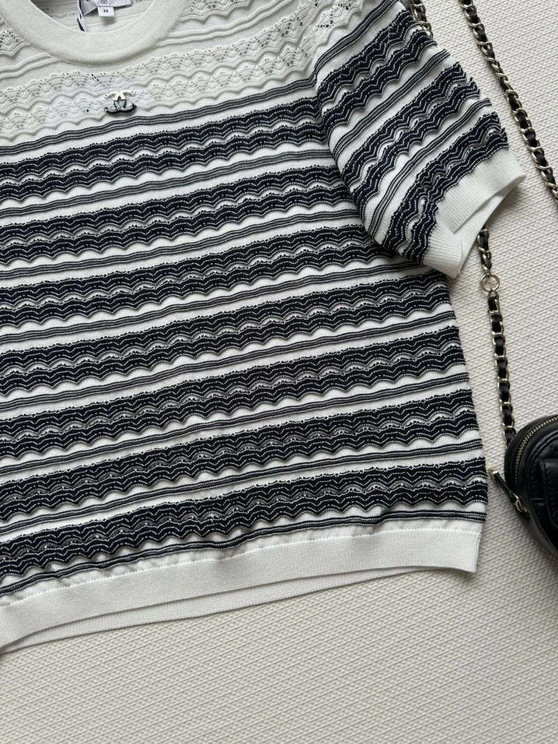 Economical Chanel T-Shirts