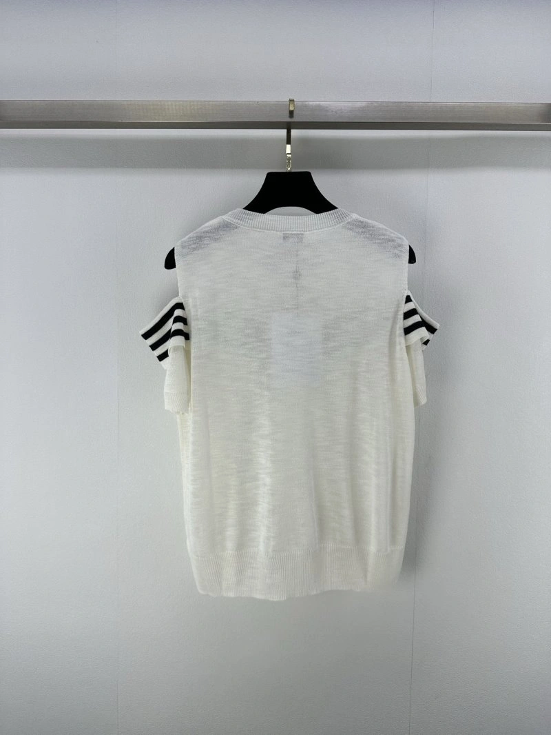 Low-cost Chanel T-Shirts
