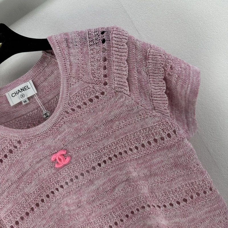Top match Chanel T-Shirts