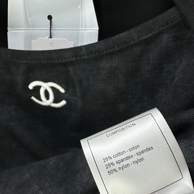 Bargain Chanel T-Shirts