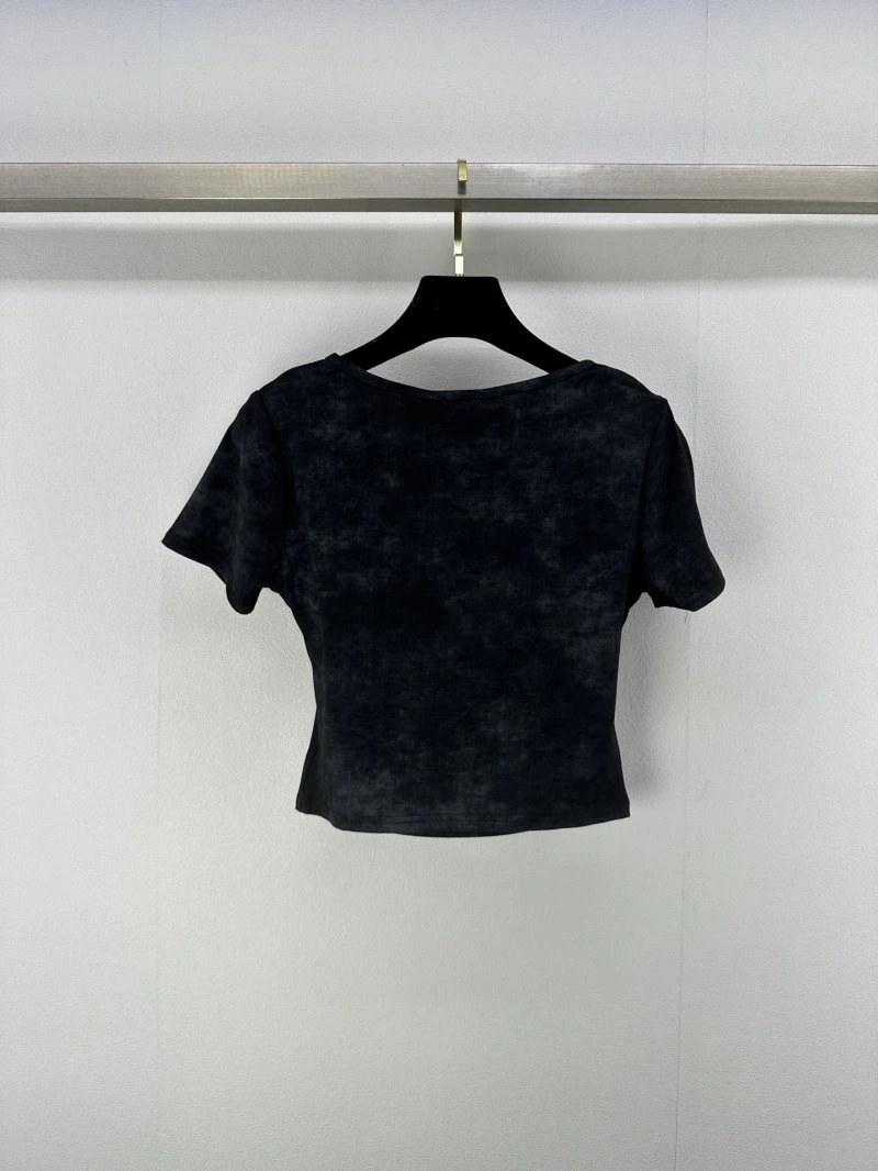 Bargain Chanel T-Shirts