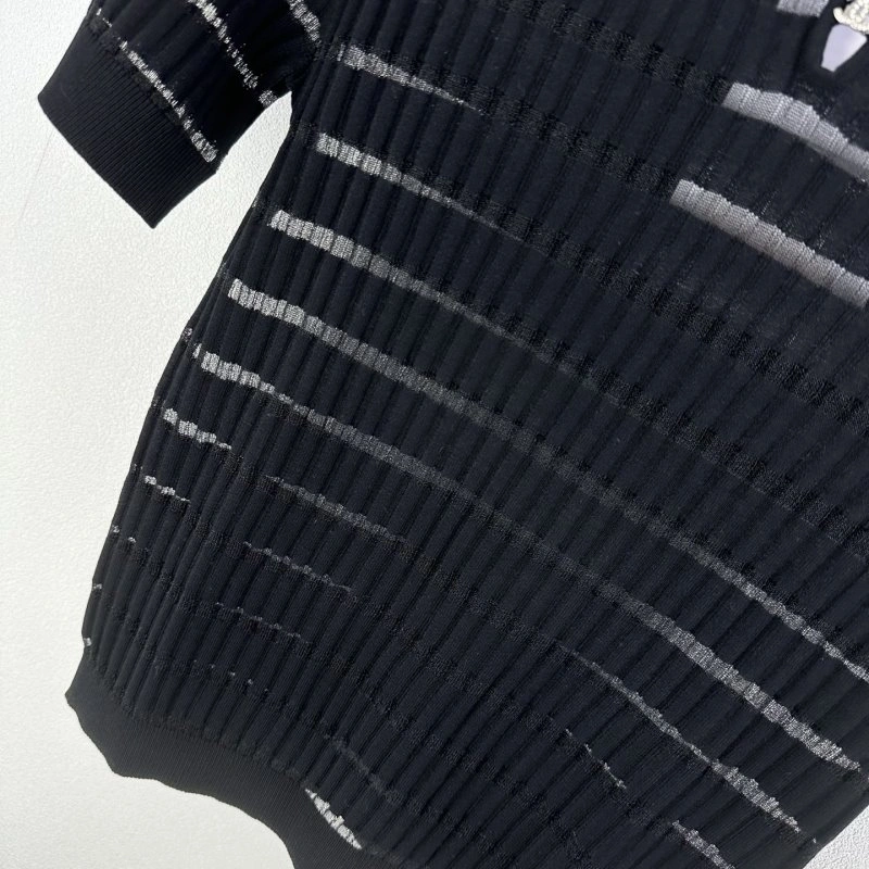 Cut-rate Chanel T-Shirts