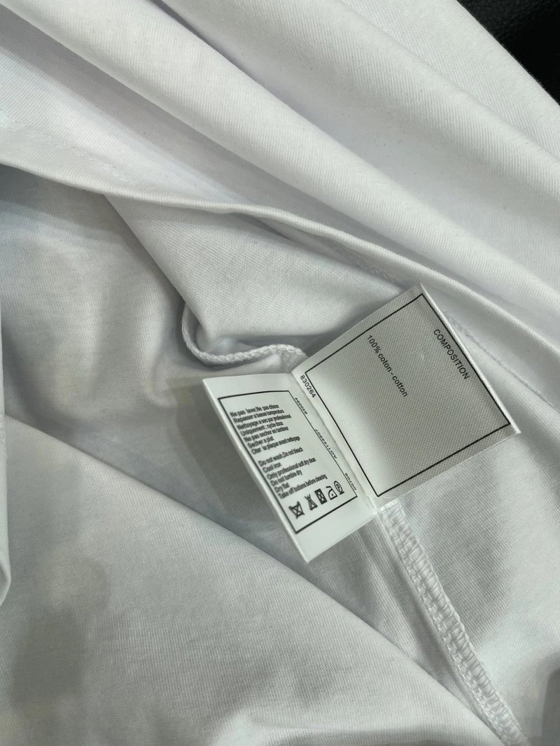 Economical Chanel T-Shirts