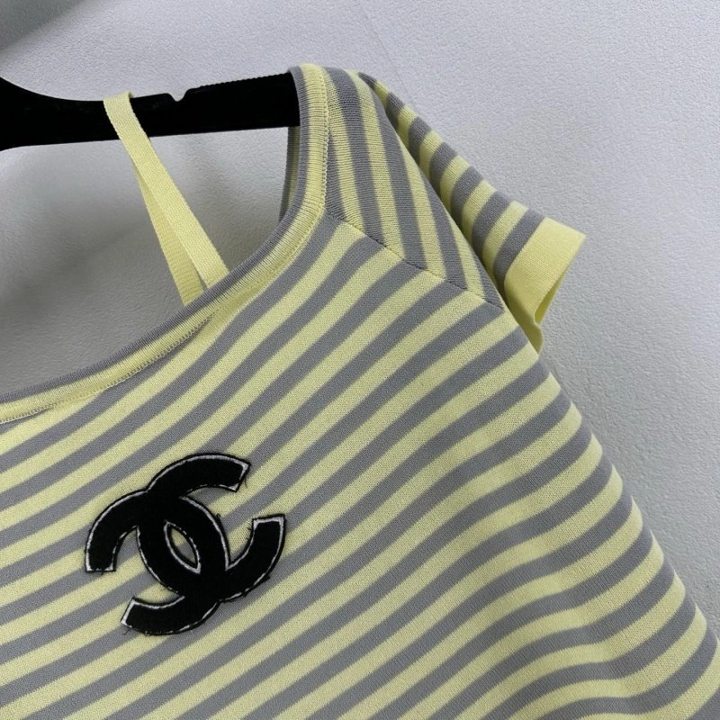 Economical Chanel T-Shirts