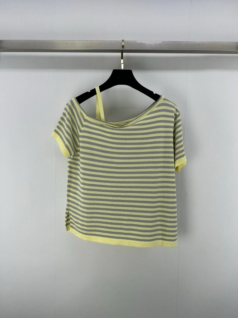 Economical Chanel T-Shirts