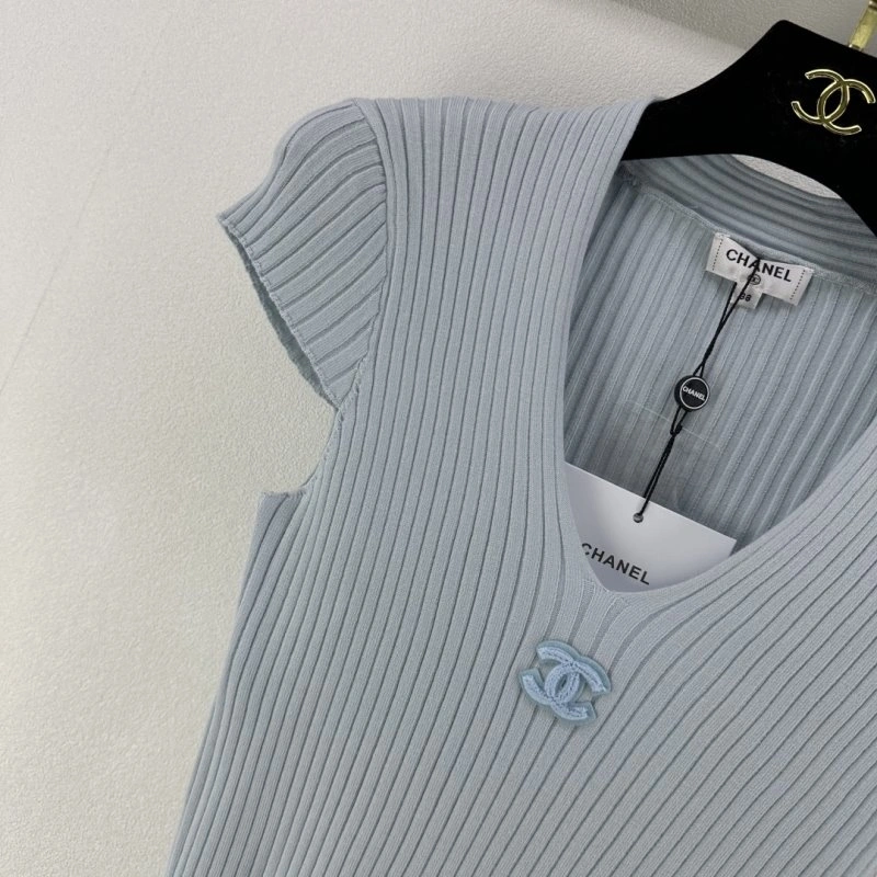 Brand-original Chanel T-Shirts