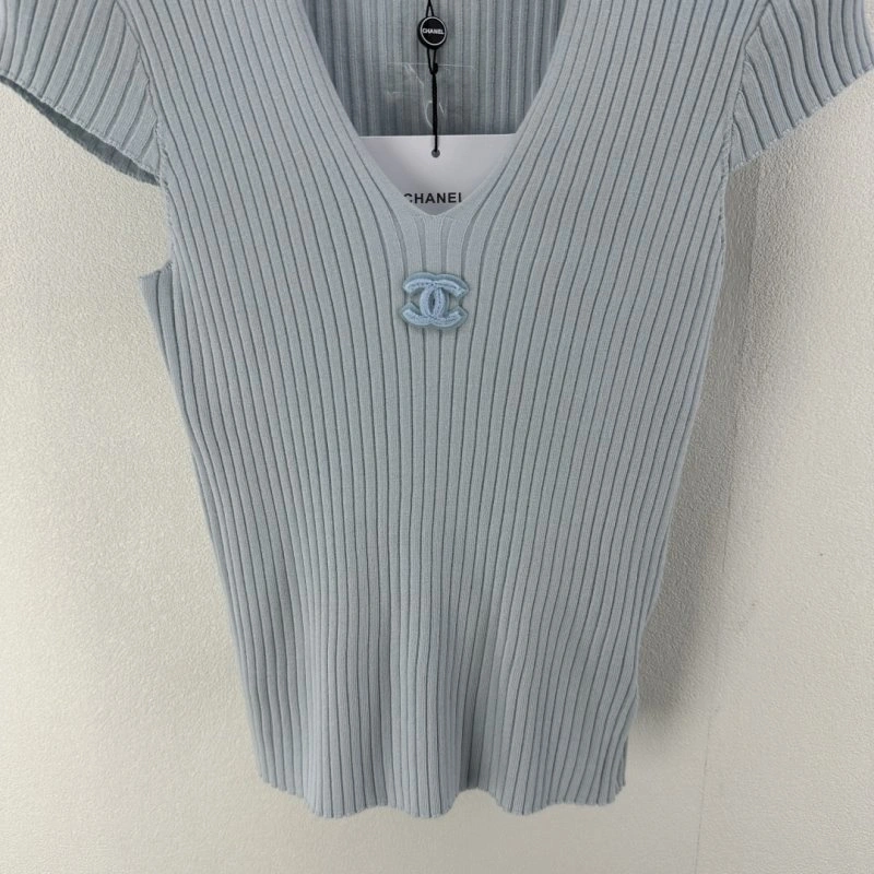Brand-original Chanel T-Shirts
