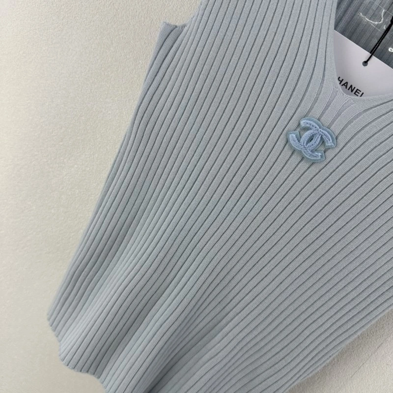 Brand-original Chanel T-Shirts