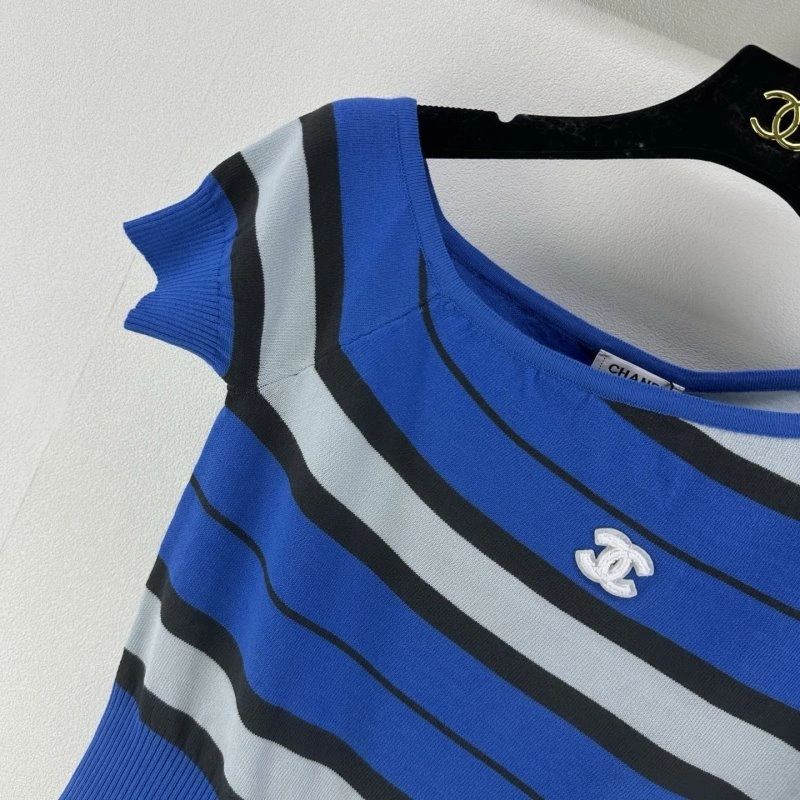 Exact replica Chanel T-Shirts