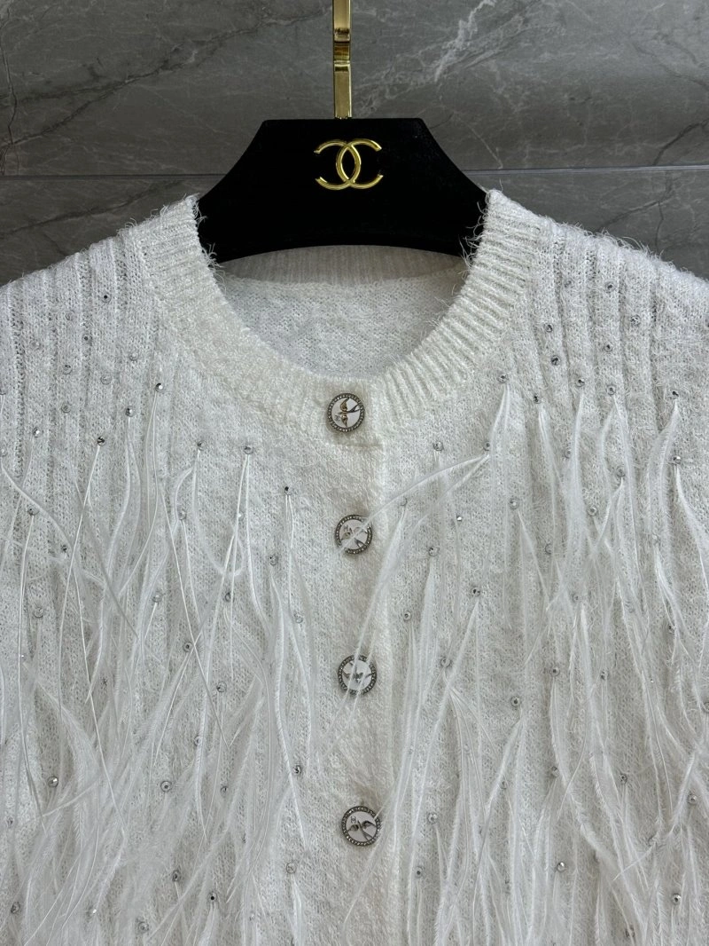 Brand-original Chanel T-Shirts