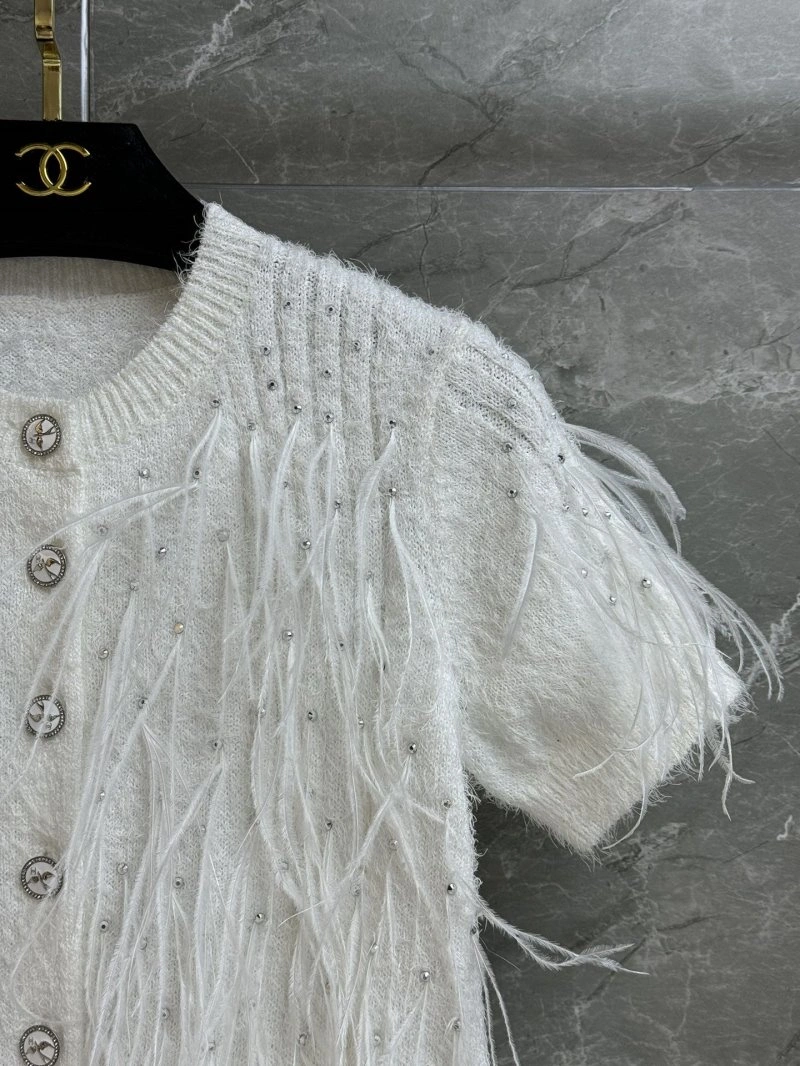 Brand-original Chanel T-Shirts