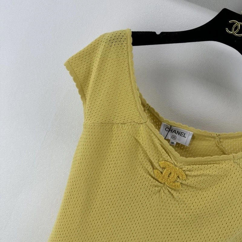 Top mirror Chanel T-Shirts