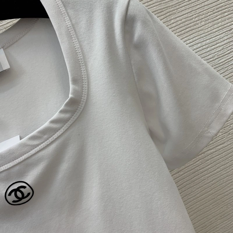 Brand-original Chanel T-Shirts
