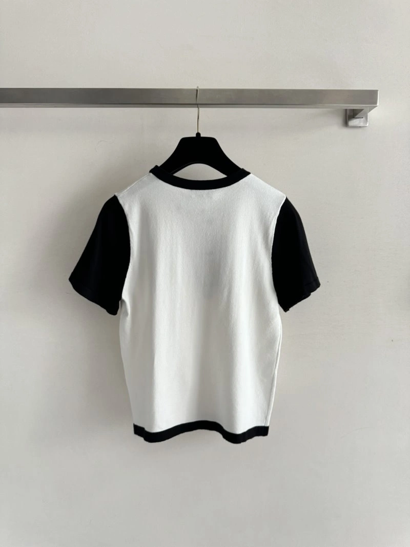 Legit Chanel T-Shirts