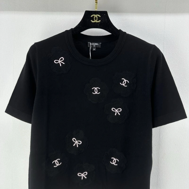 Precise copy Chanel T-Shirts