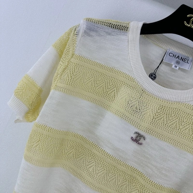 Bargain Chanel T-Shirts