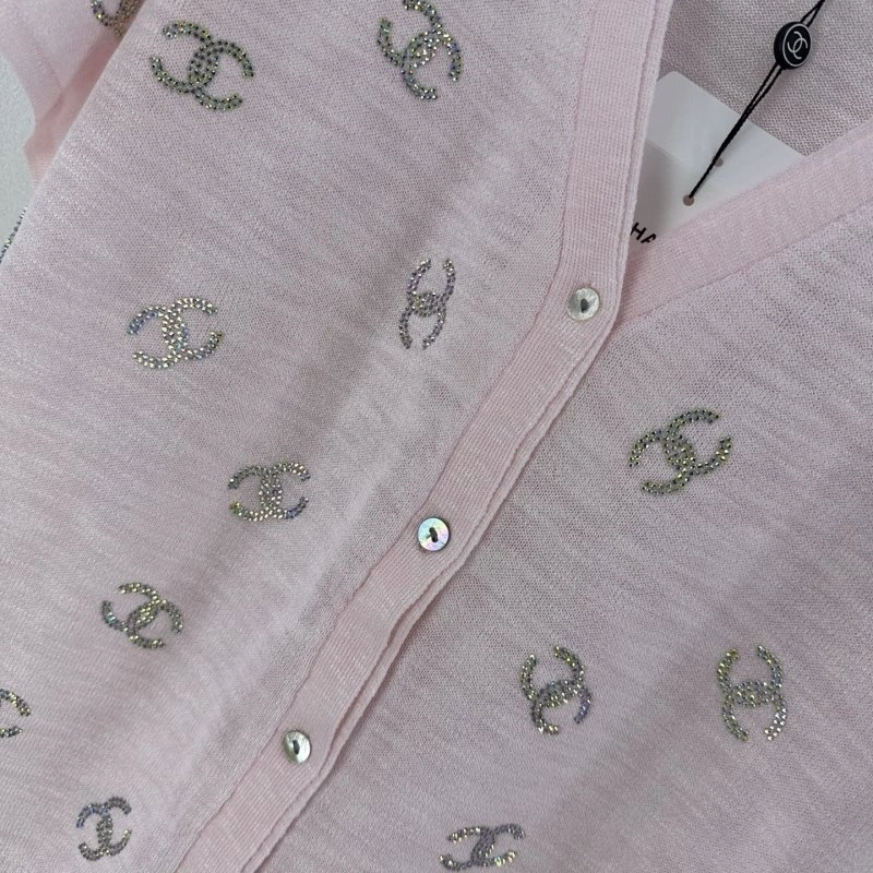 Cut-rate Chanel T-Shirts