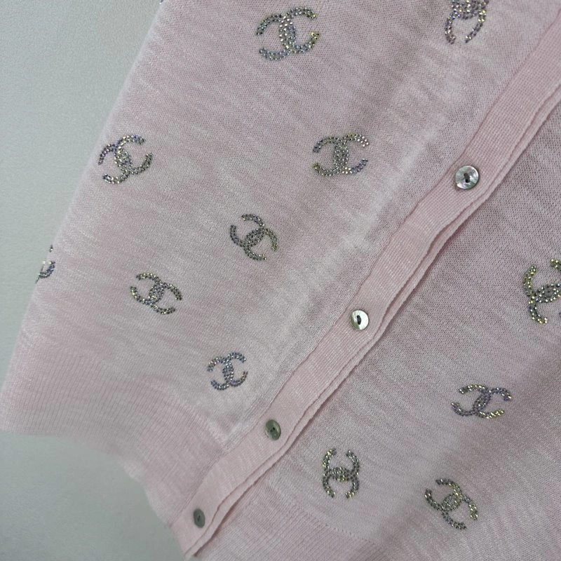 Cut-rate Chanel T-Shirts