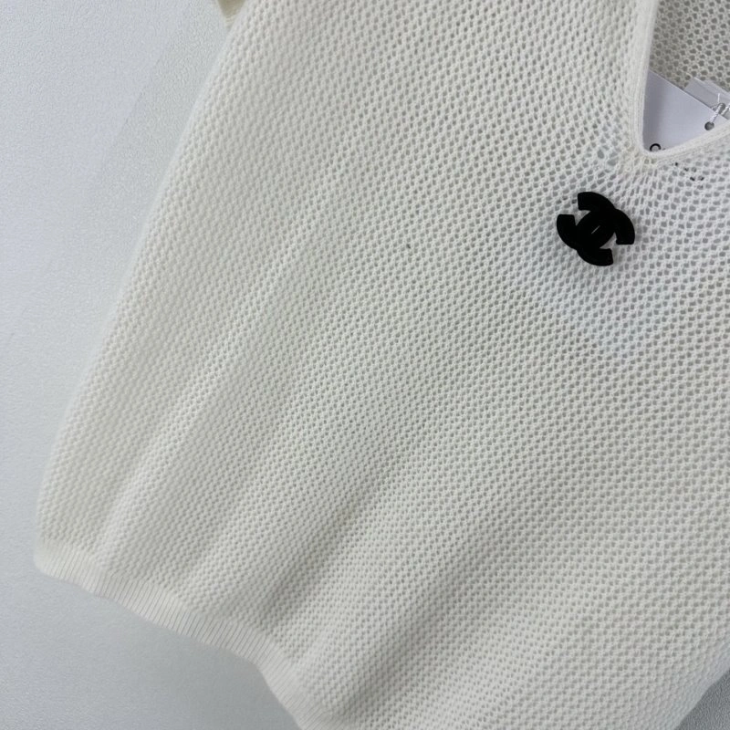 Inexpensive Chanel T-Shirts