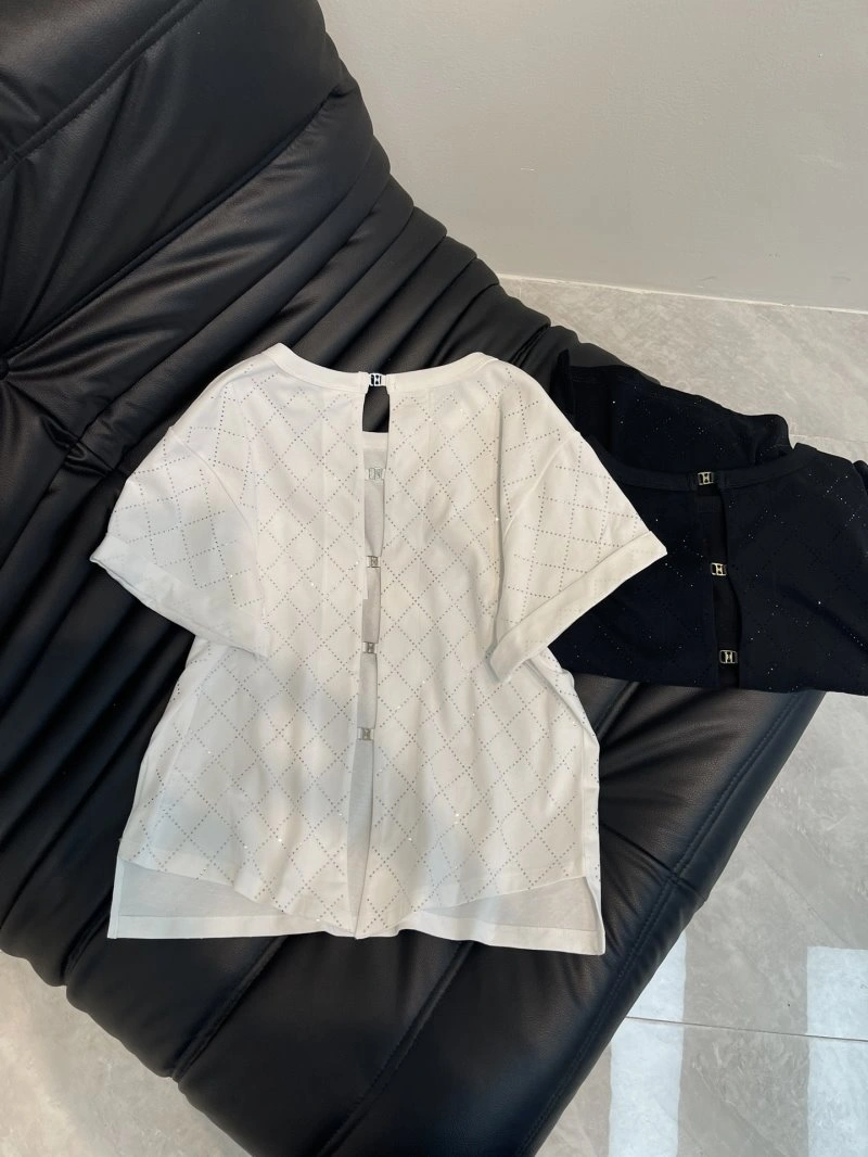 Low-cost Chanel T-Shirts