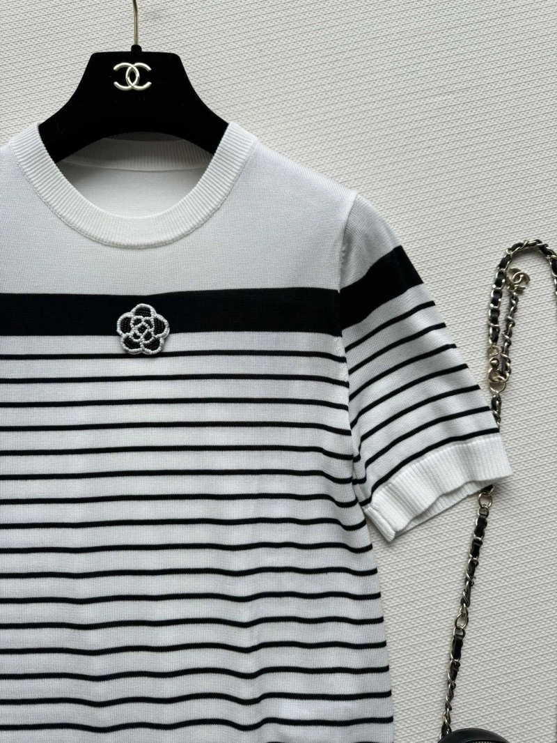 Precise copy Chanel T-Shirts
