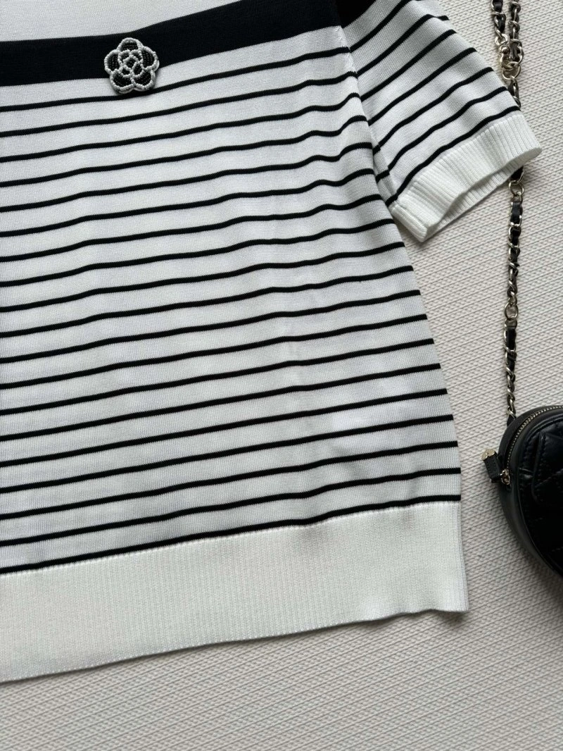 Precise copy Chanel T-Shirts