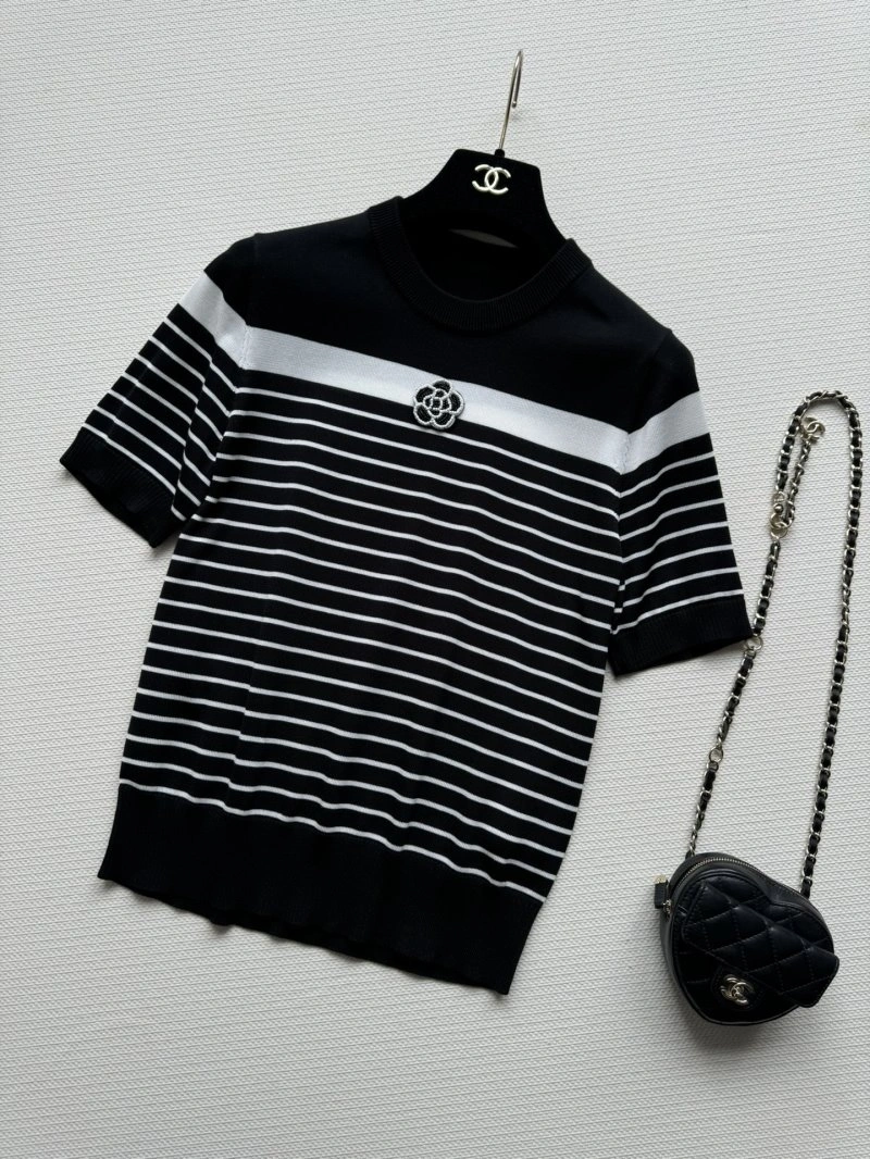 Precise copy Chanel T-Shirts