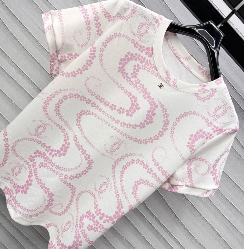 Perfect replica Chanel T-Shirts
