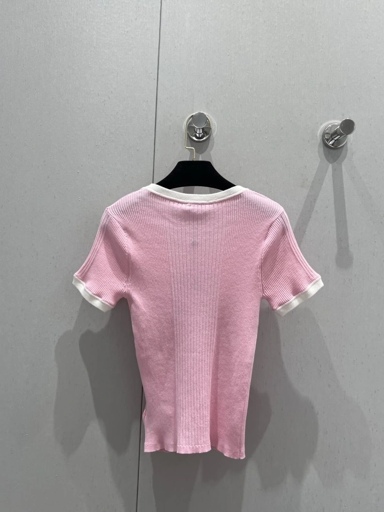 Precise copy Chanel T-Shirts