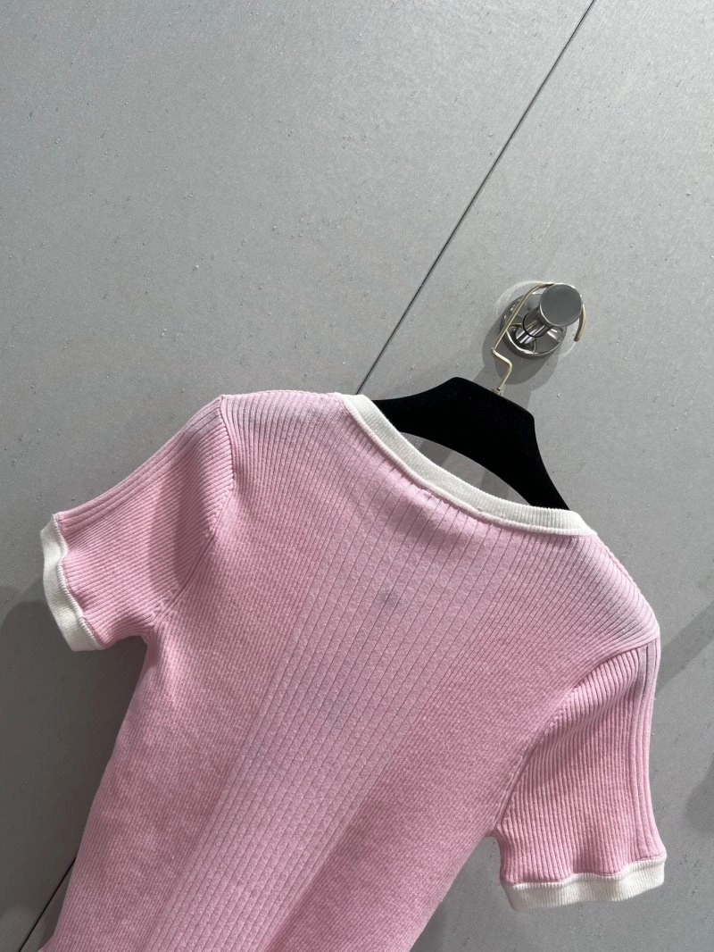Precise copy Chanel T-Shirts