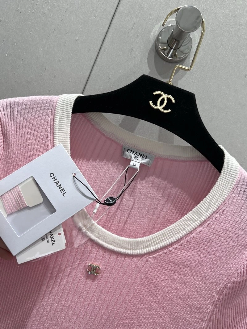 Precise copy Chanel T-Shirts