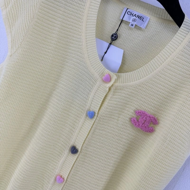 Cut-rate Chanel T-Shirts