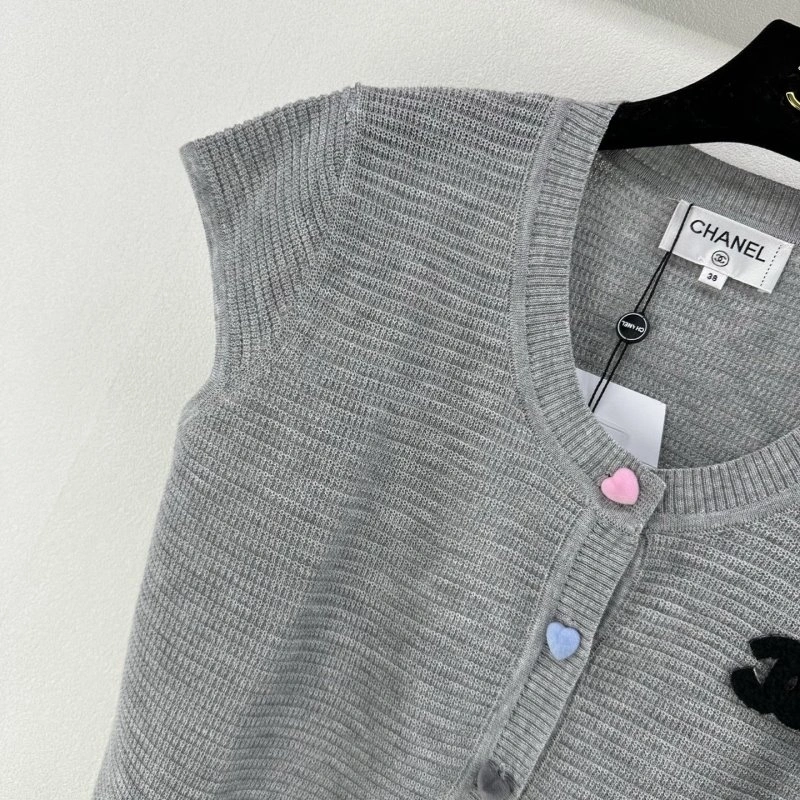 Inexpensive Chanel T-Shirts