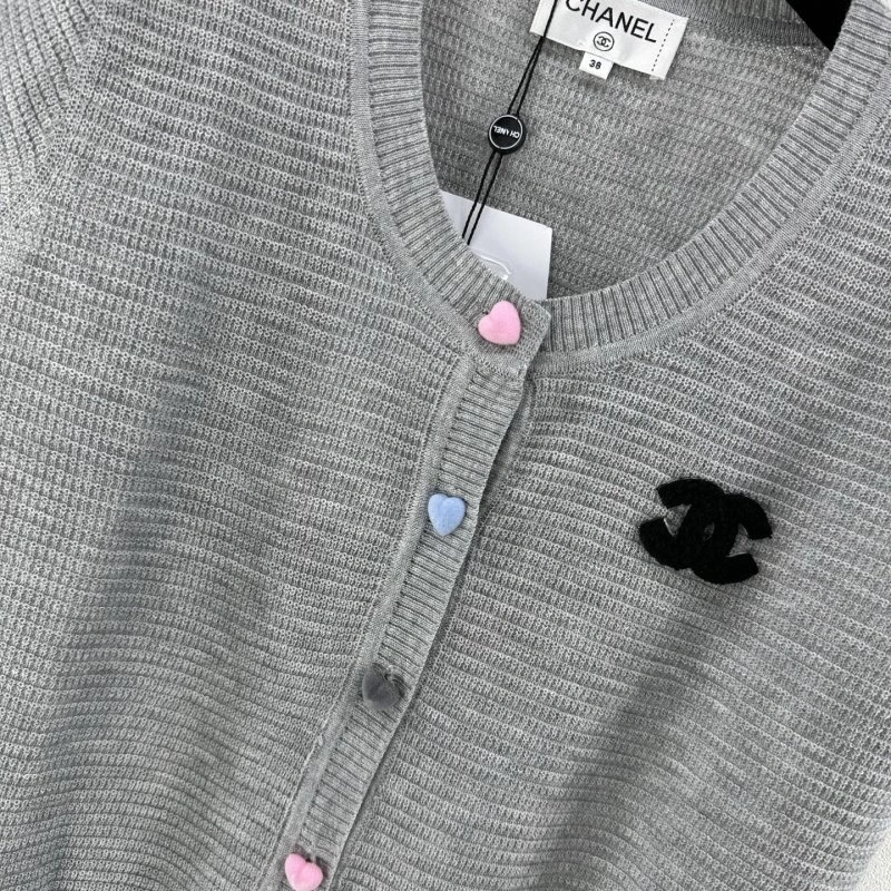 Inexpensive Chanel T-Shirts