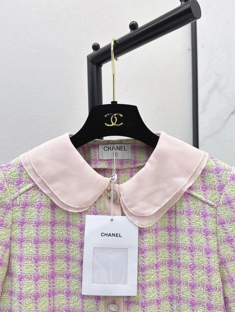 Low-cost Chanel T-Shirts