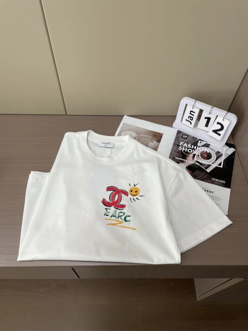 High fidelity Chanel T-Shirts