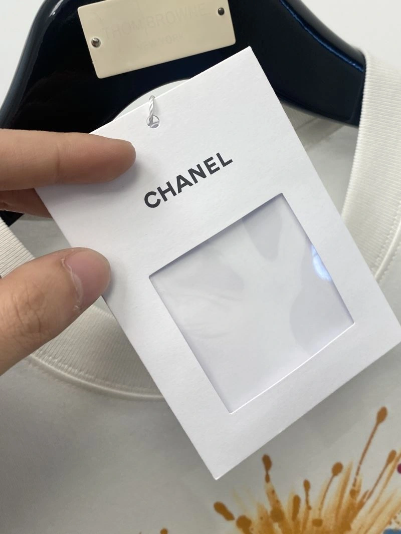 Genuine Chanel T-Shirts