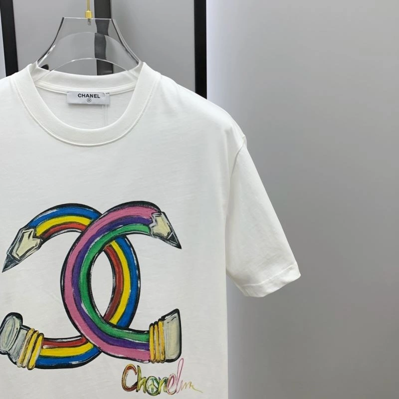 Bargain Chanel T-Shirts