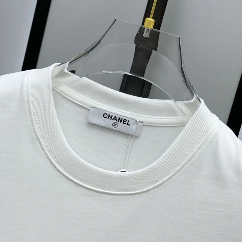 Bargain Chanel T-Shirts
