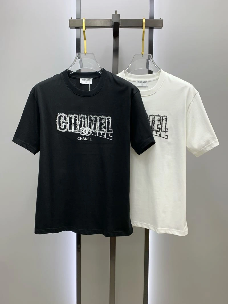 Bargain Chanel T-Shirts